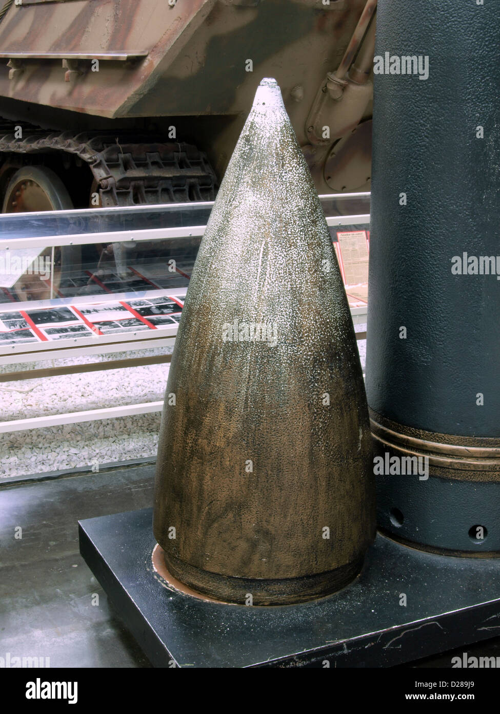 The Krupp 40.6 cm Marine Granate is a historical shell used in the ...