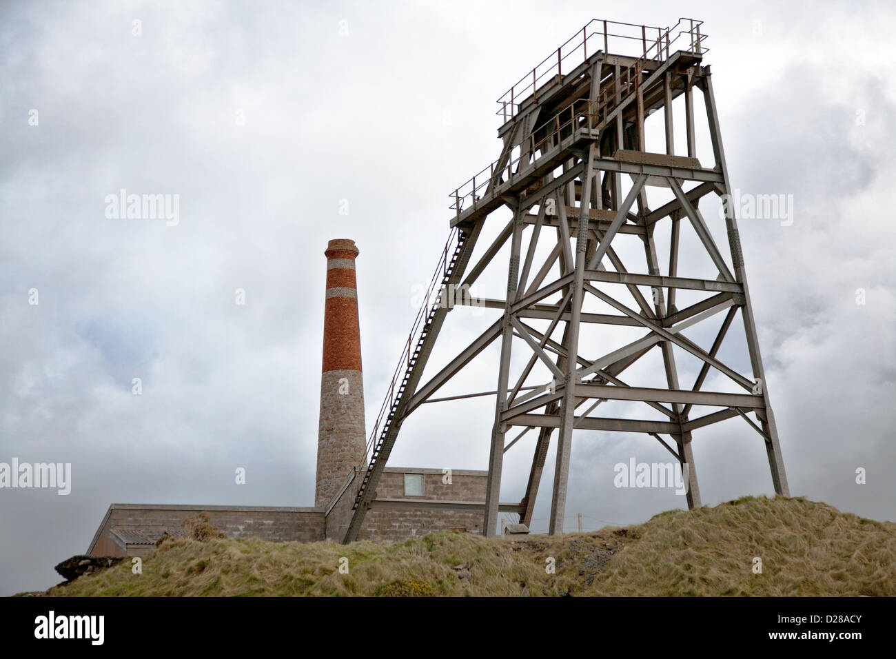 Cornish mining relics hi-res stock photography and images - Alamy
