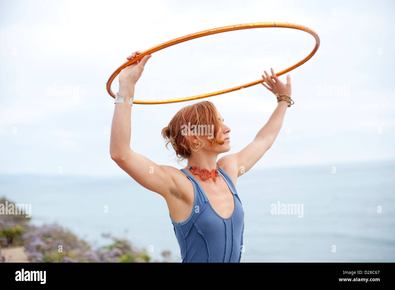 Woman hula hoop outside hi-res stock photography and images - Alamy