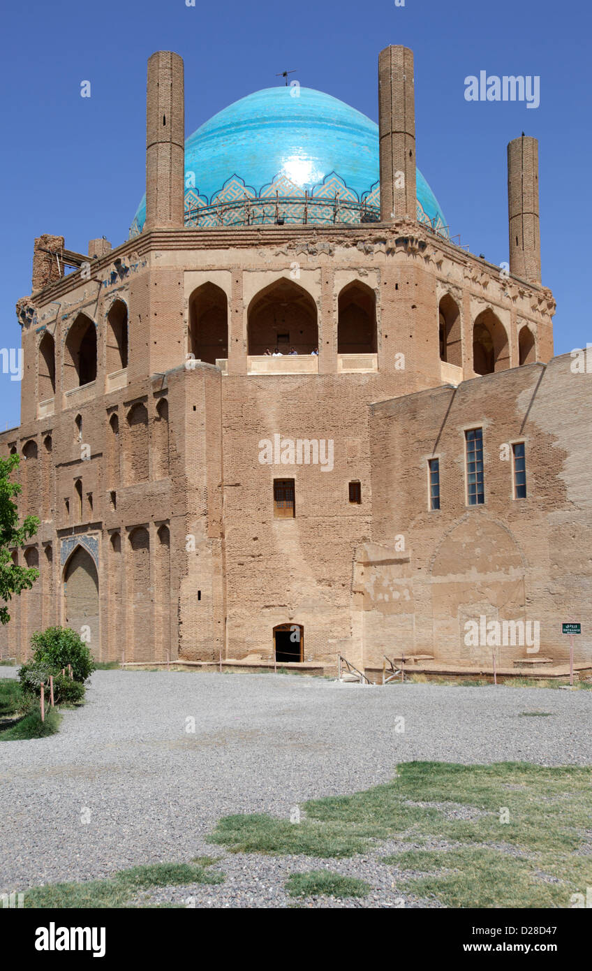 Oljeitu mausoleum hi-res stock photography and images - Alamy