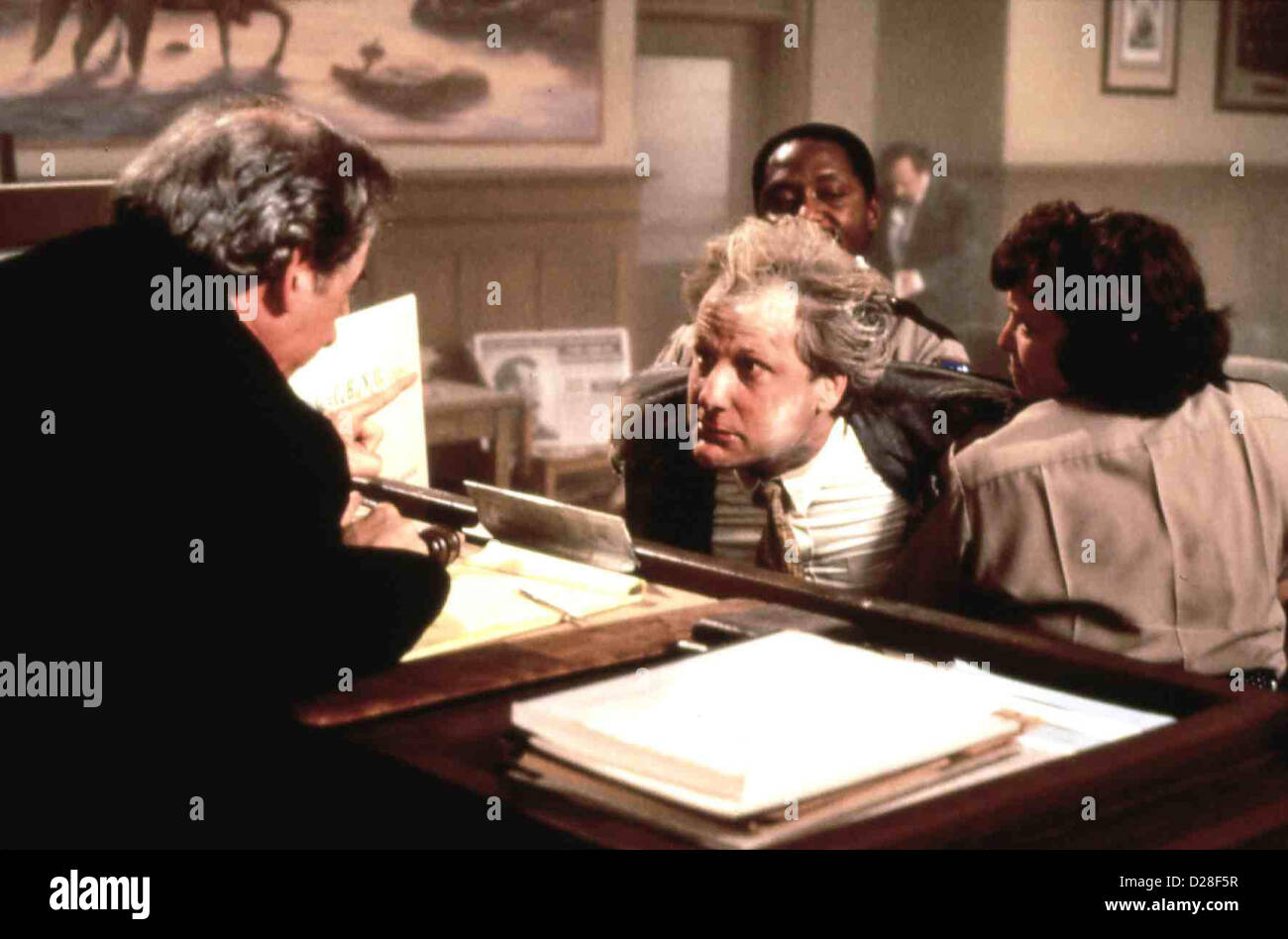 Noch Duemmer Trial Error Jeff Daniels Charlie Tuttle (Jeff Daniels ...