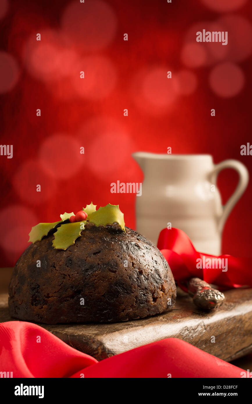 Christmas pudding decoration hi-res stock photography and images - Alamy