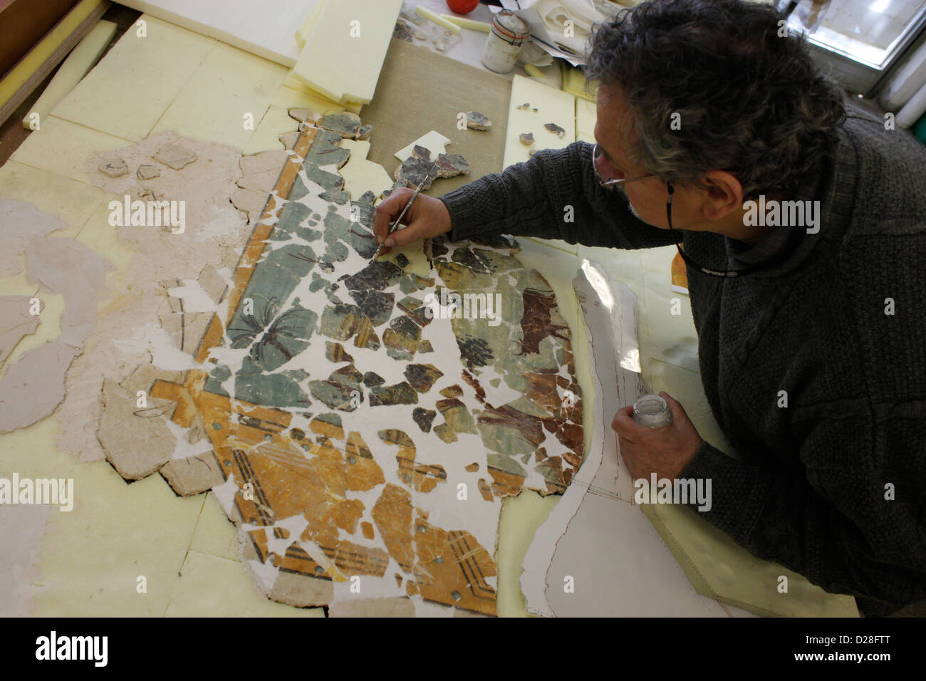 Archeology restoring artifact hi-res stock photography and images - Alamy