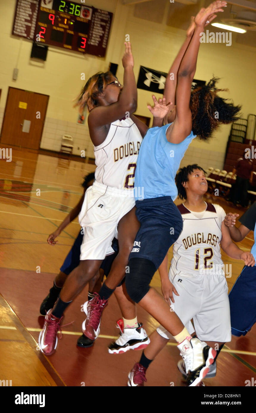 Girls high school basketball Stock Photo - Alamy