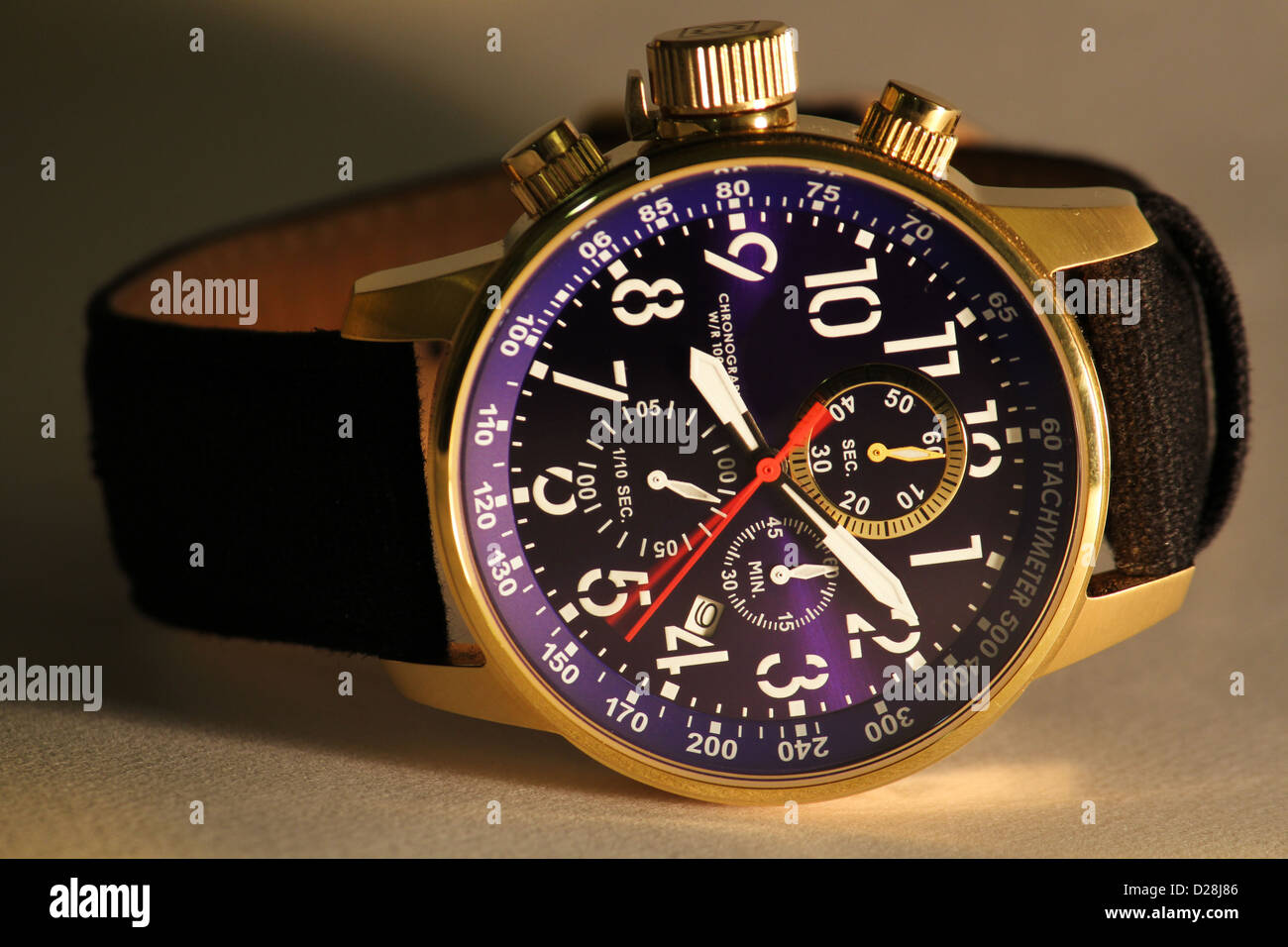 Expensive gold hi-res stock photography and images - Alamy