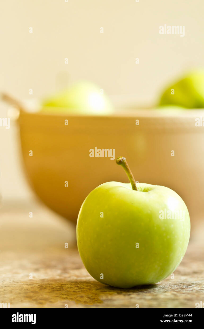 Apples country kitchen hi-res stock photography and images - Alamy