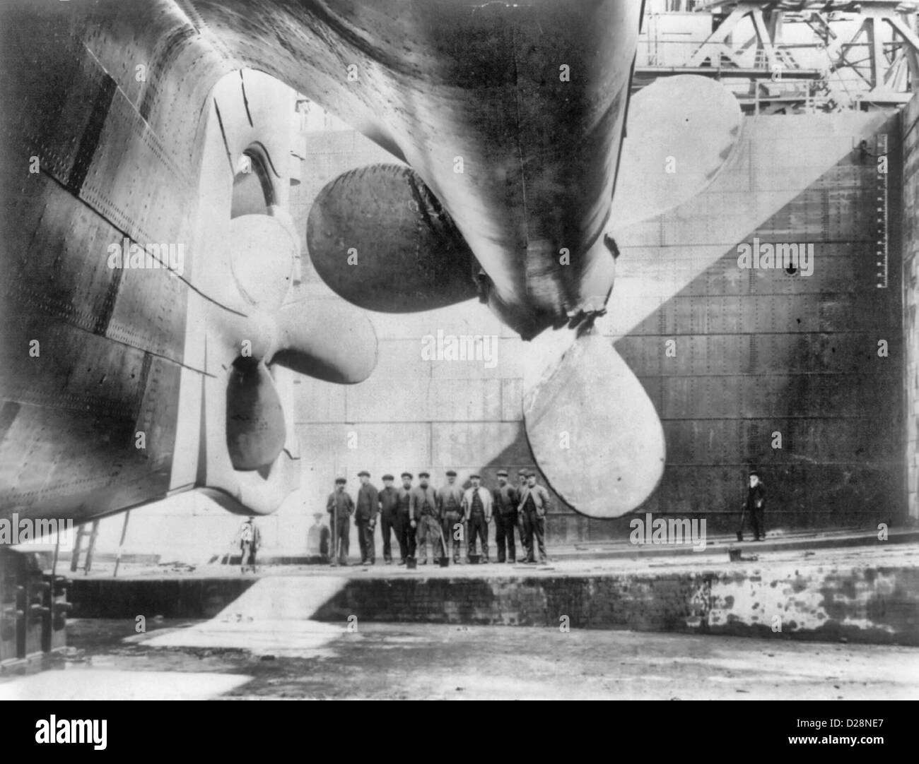 Propeller ship Black and White Stock Photos & Images - Alamy