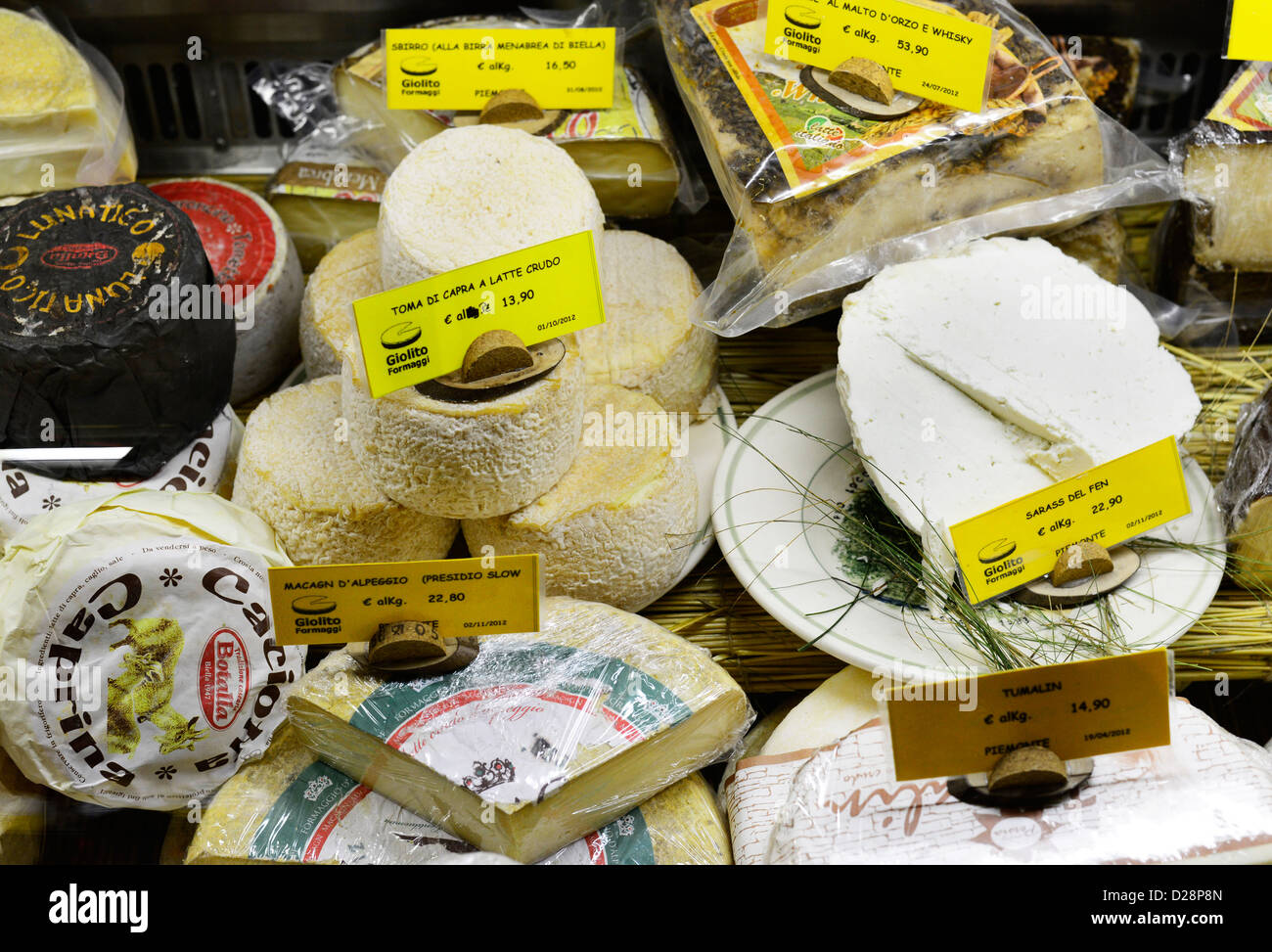 Piedmont cheese italy hi-res stock photography and images - Alamy