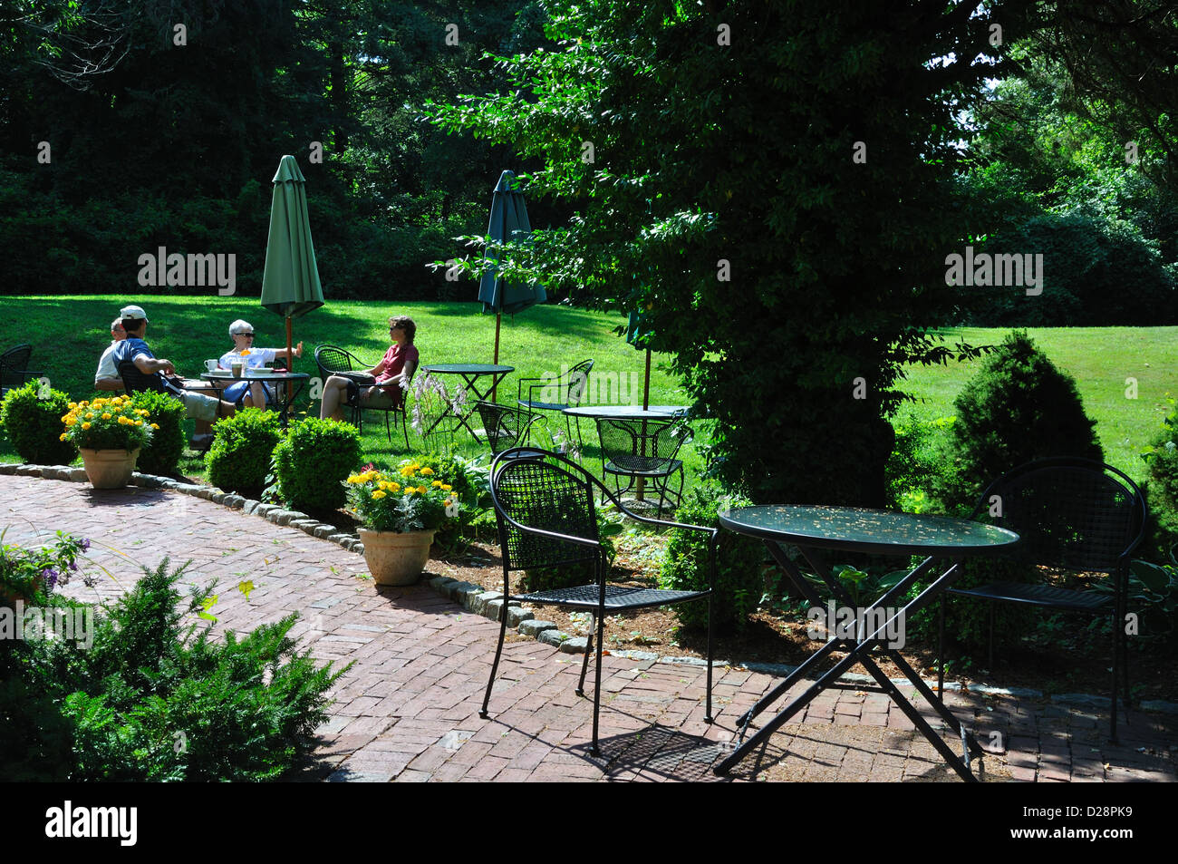 Dunbar tea shop hi-res stock photography and images - Alamy