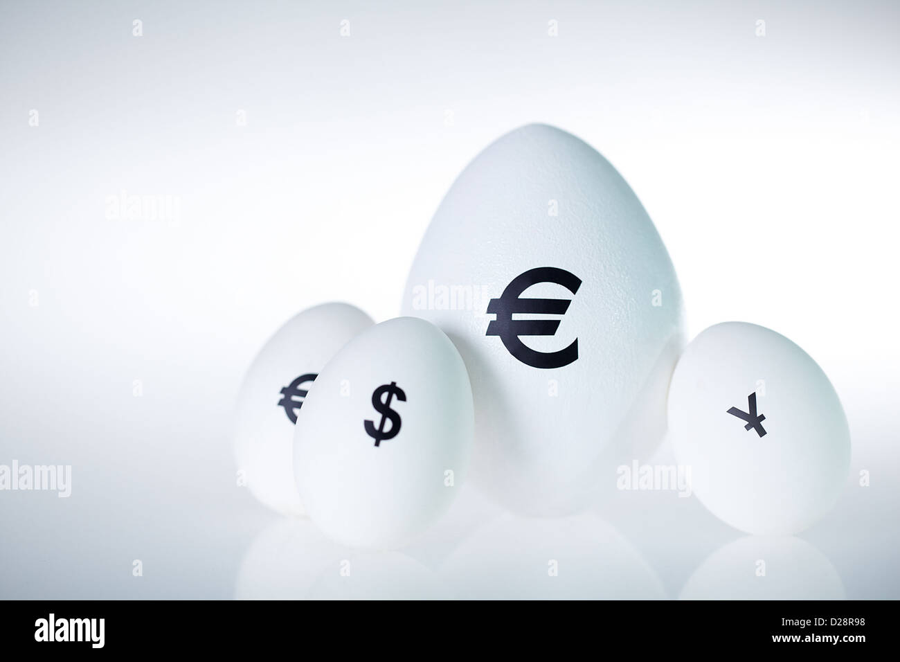 Image Big Egg Dollar Sign High Resolution Stock Photography and Images ...