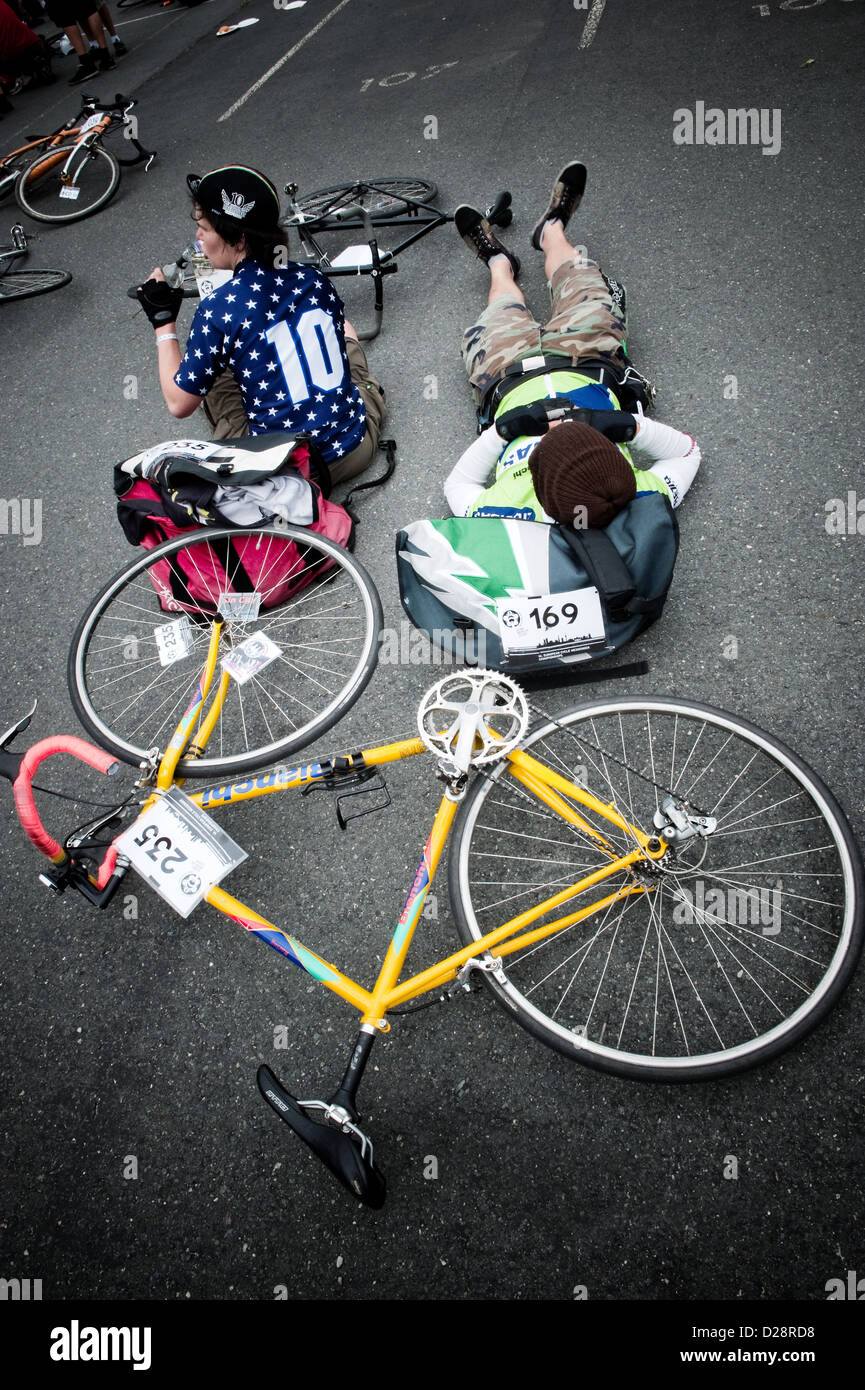 Exhausted after the race hi-res stock photography and images - Alamy