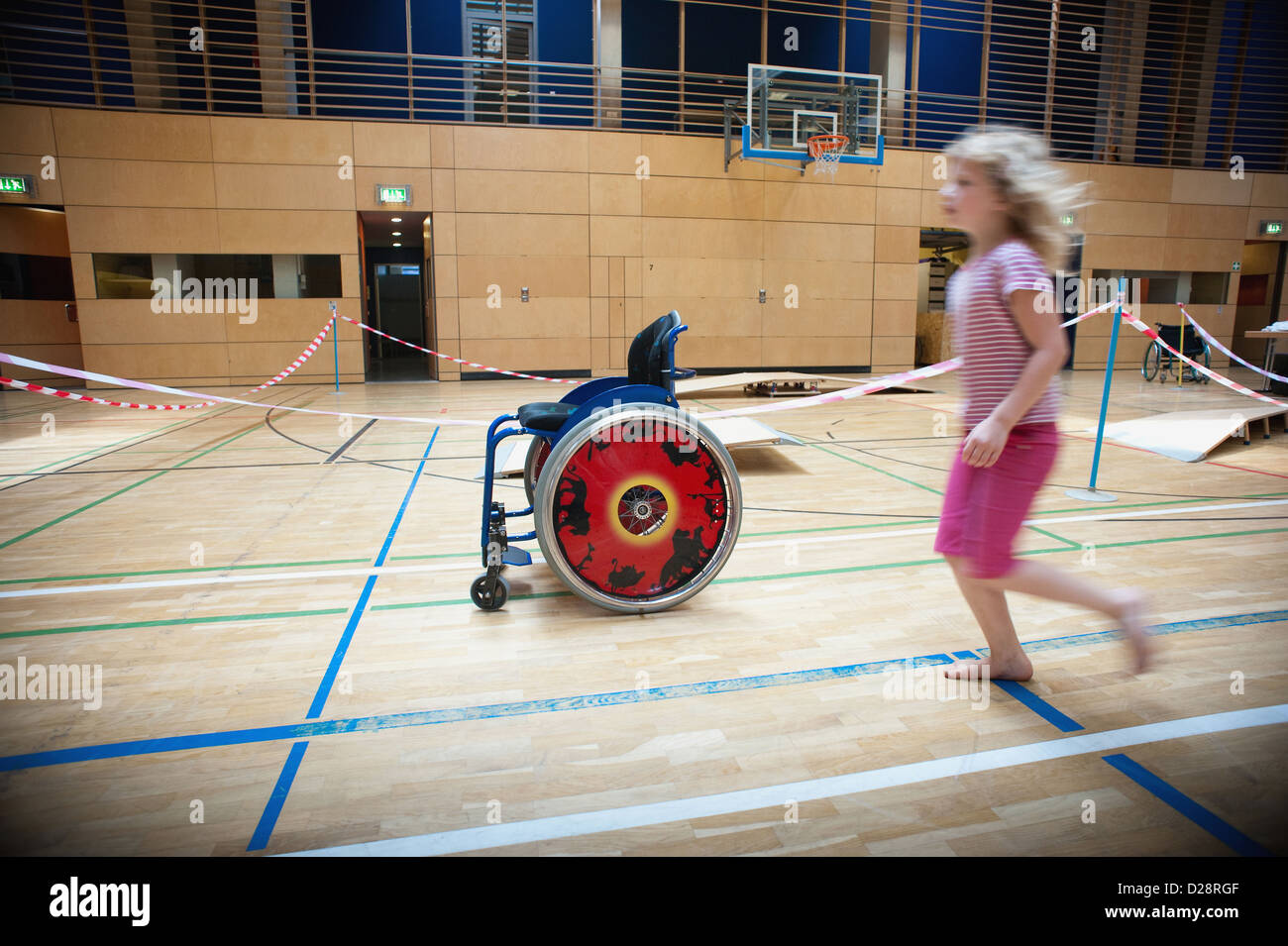Children disability sport hi-res stock photography and images - Alamy
