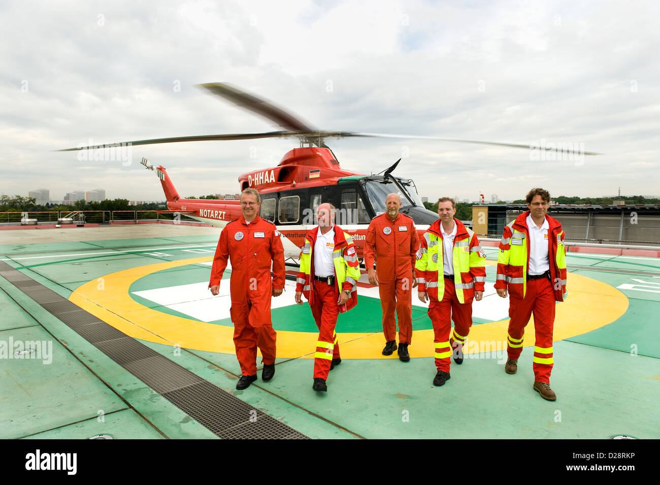Hospital helipad germany hi-res stock photography and images - Alamy