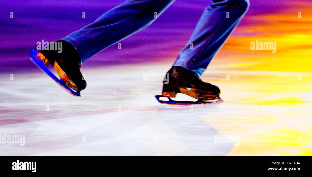 Michael Weiss, Art on ice 2005, figureskating Stock Photo - Alamy