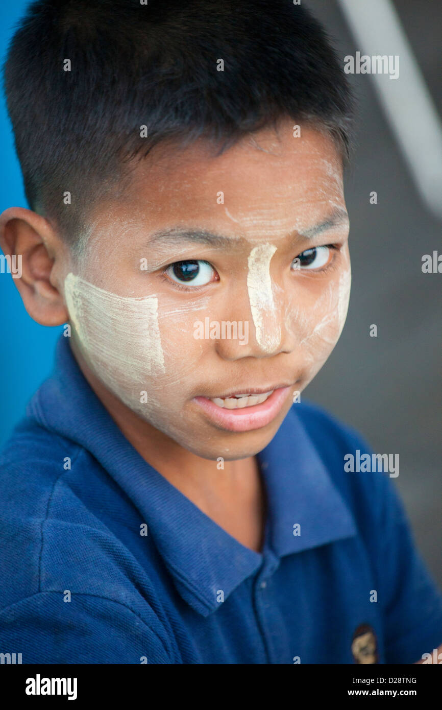 Burmese boy in Mandalay, Myanmar Stock Photo - Alamy