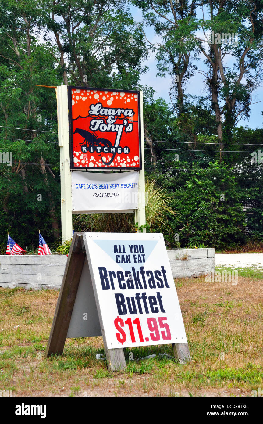Laura and Tony's Kitchen, Cape Cod Massachusetts, USA Stock Photo - Alamy