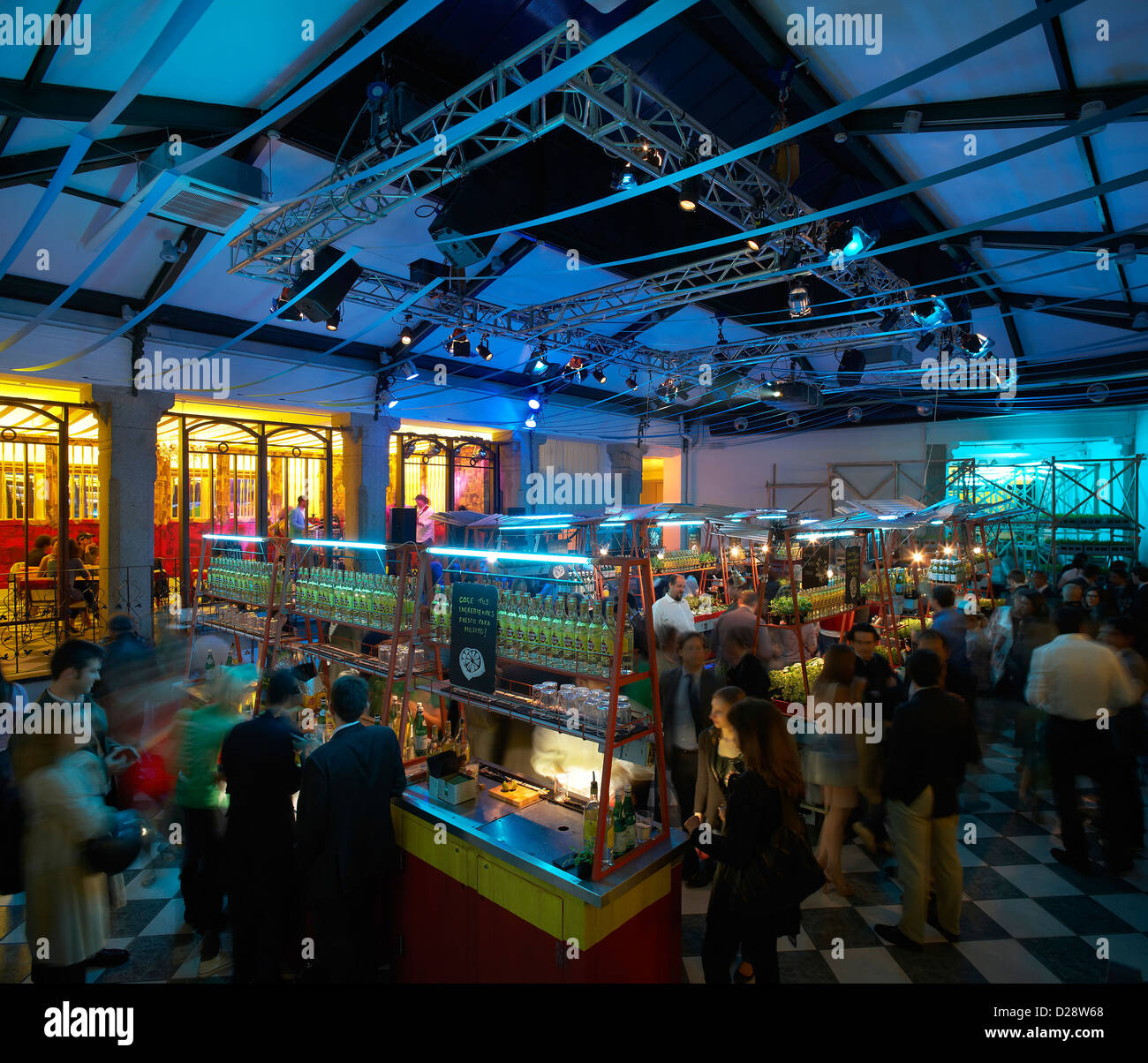 Pop bar milan hi-res stock photography and images - Alamy