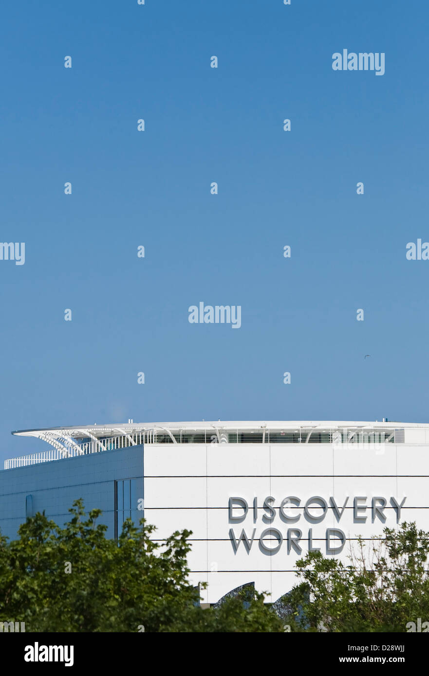Discovery world museum in milwaukee hi-res stock photography and images ...