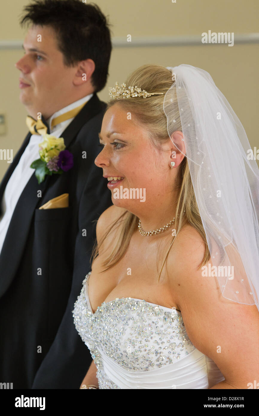 Visually impaired bride and groom Stock Photo - Alamy