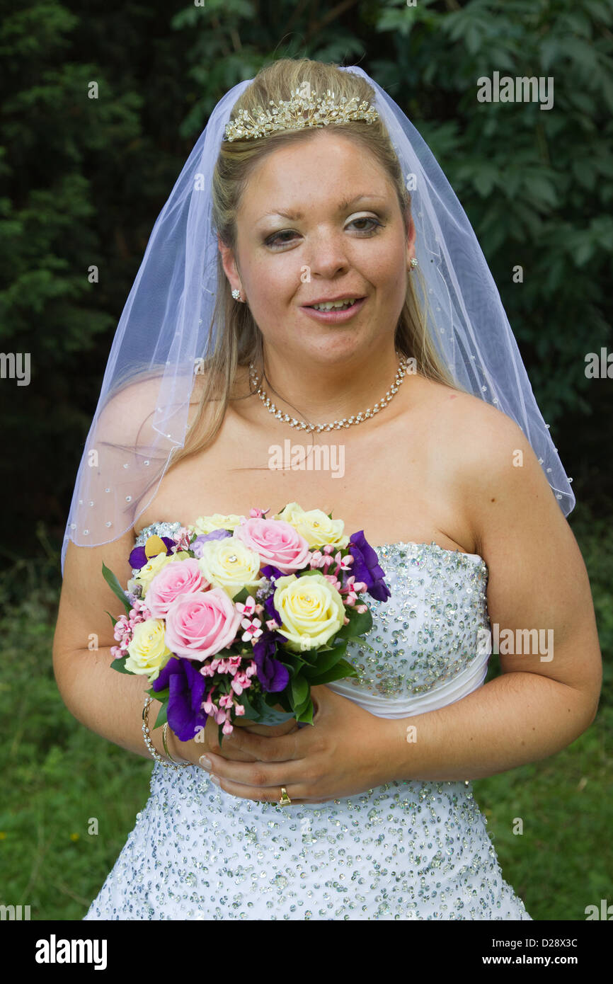 Visually impaired bride Stock Photo - Alamy