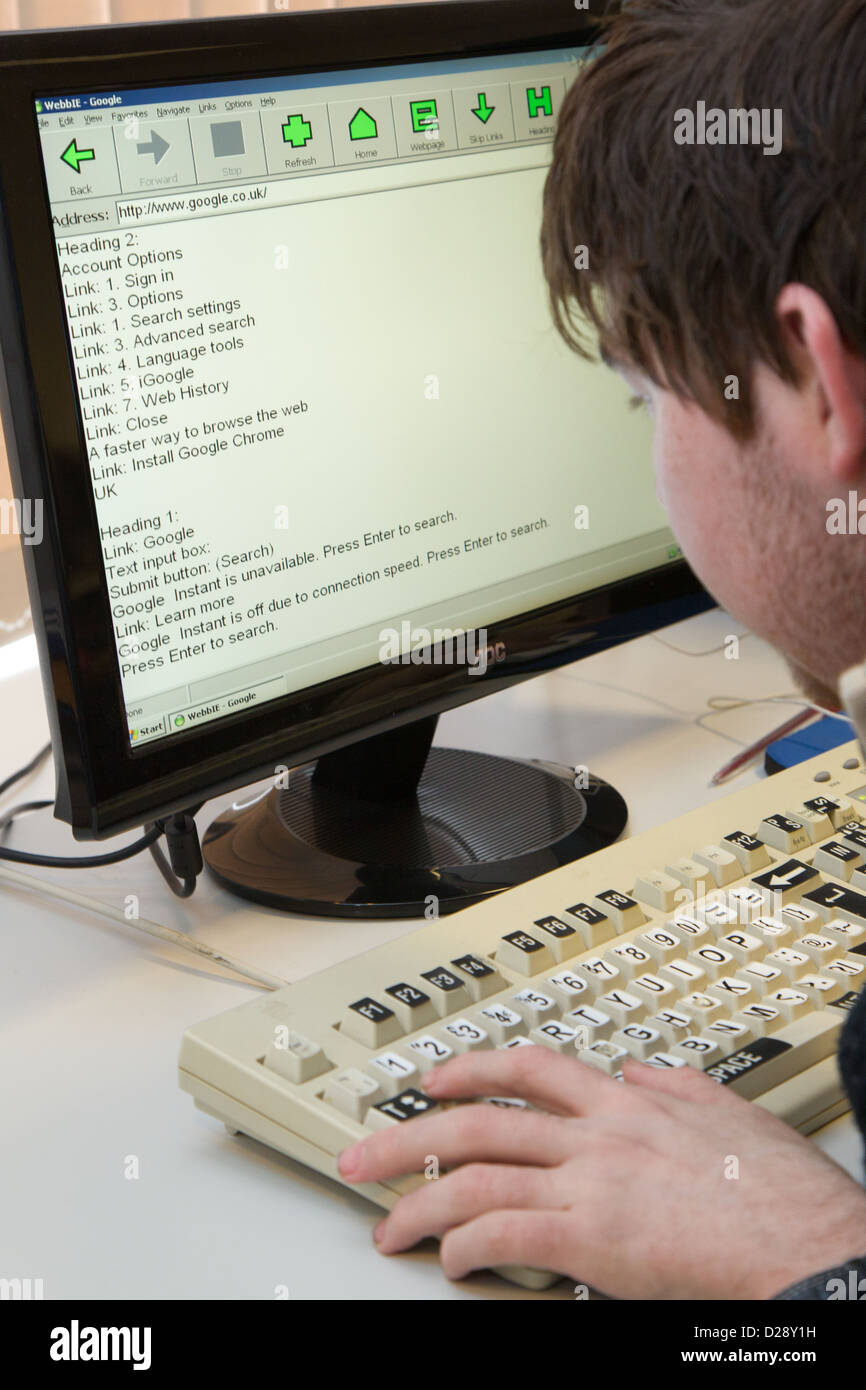 Man struggling to read hi-res stock photography and images - Alamy