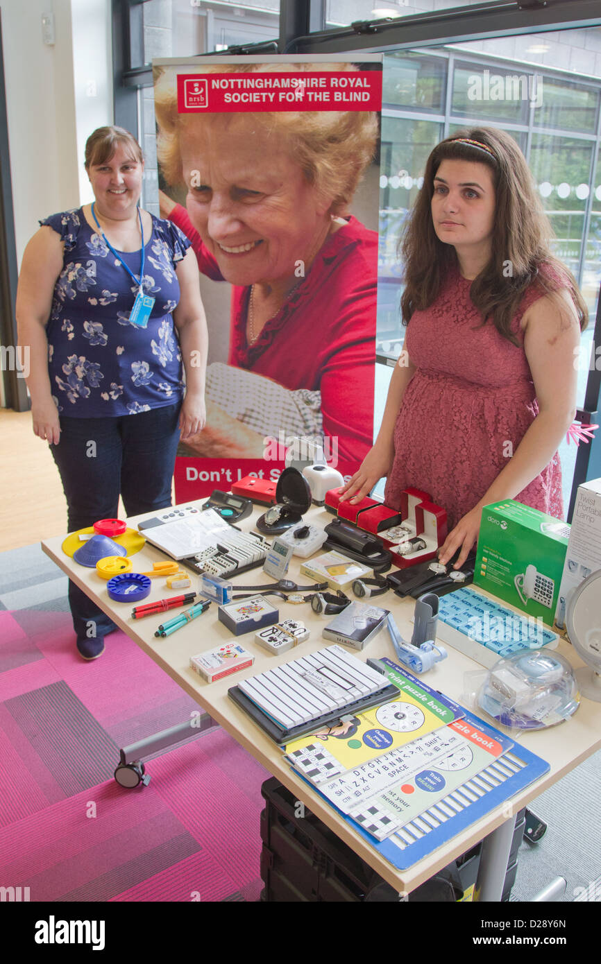 Visual aids hi-res stock photography and images - Alamy