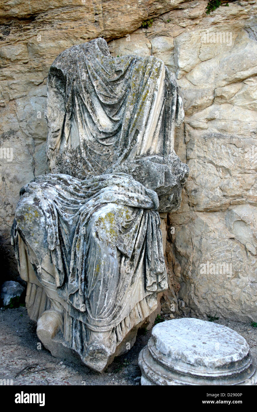 Roman figure hi-res stock photography and images - Alamy