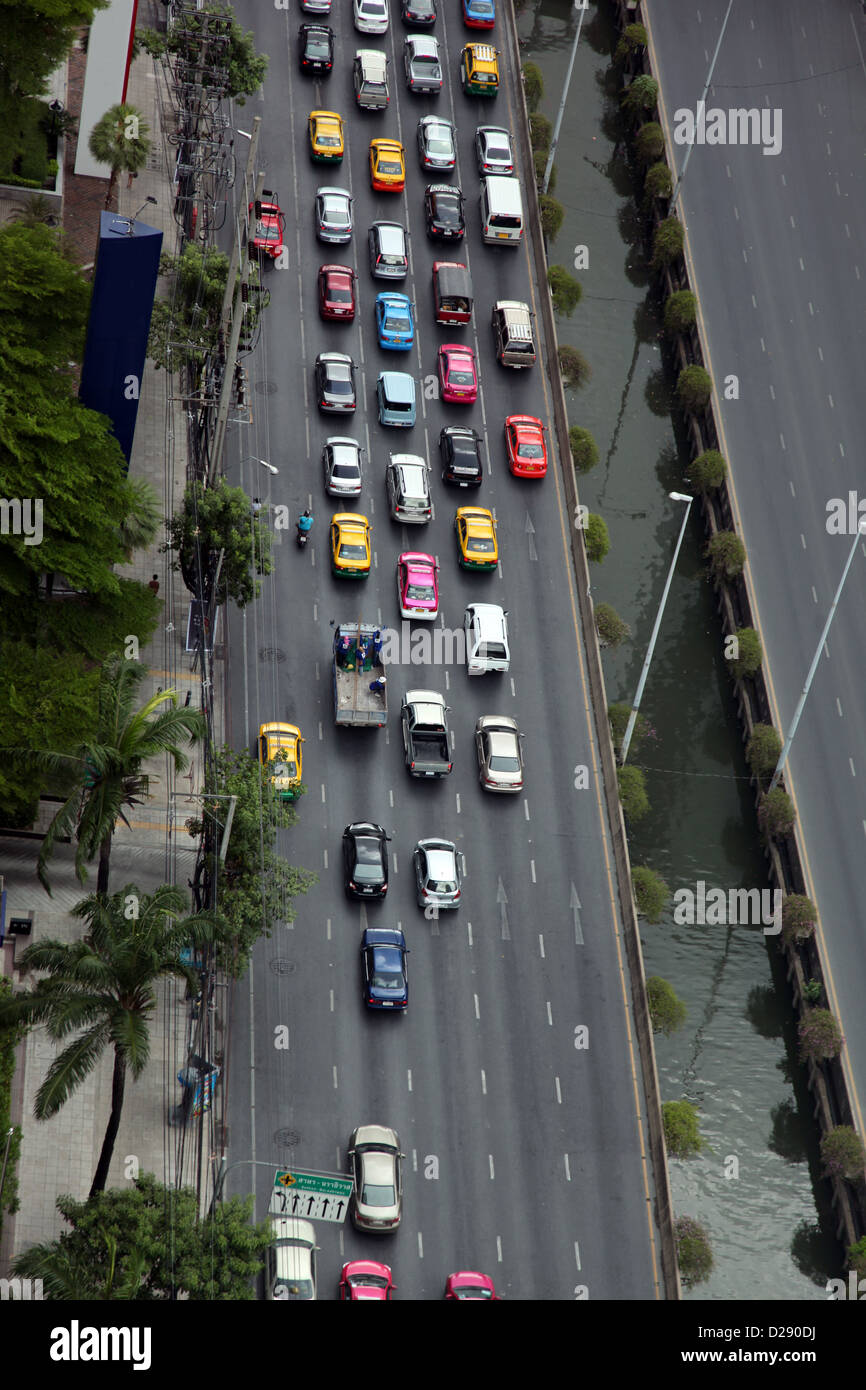 Car stuc traffic jam hi-res stock photography and images - Alamy
