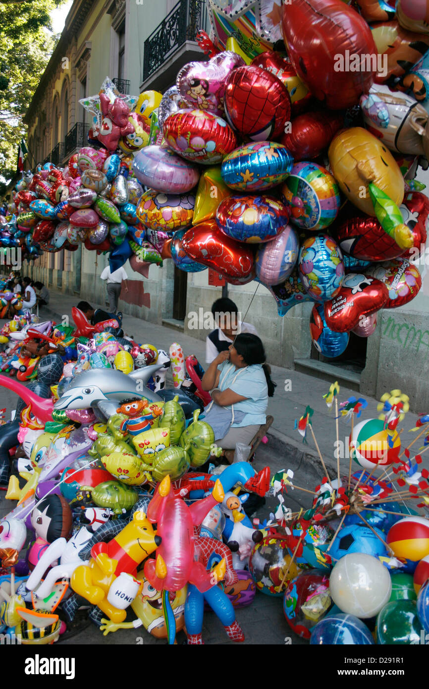 Oaxaca mexico balloons hi-res stock photography and images - Alamy