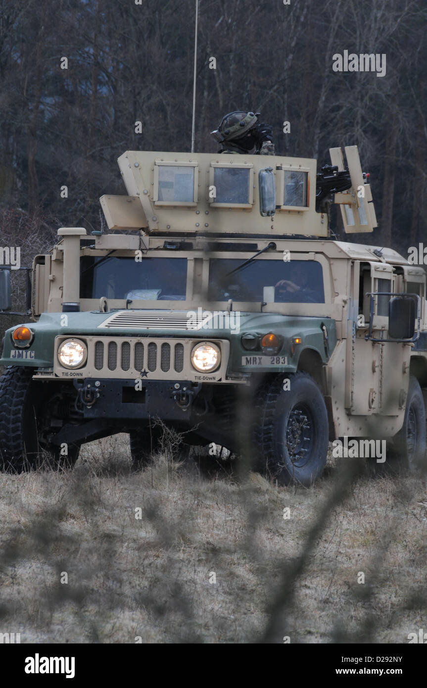 A Slovenian soldier from the 1st Motorized Brigade maintains security ...
