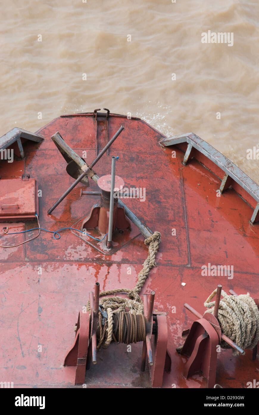 Deep bow hi-res stock photography and images - Alamy