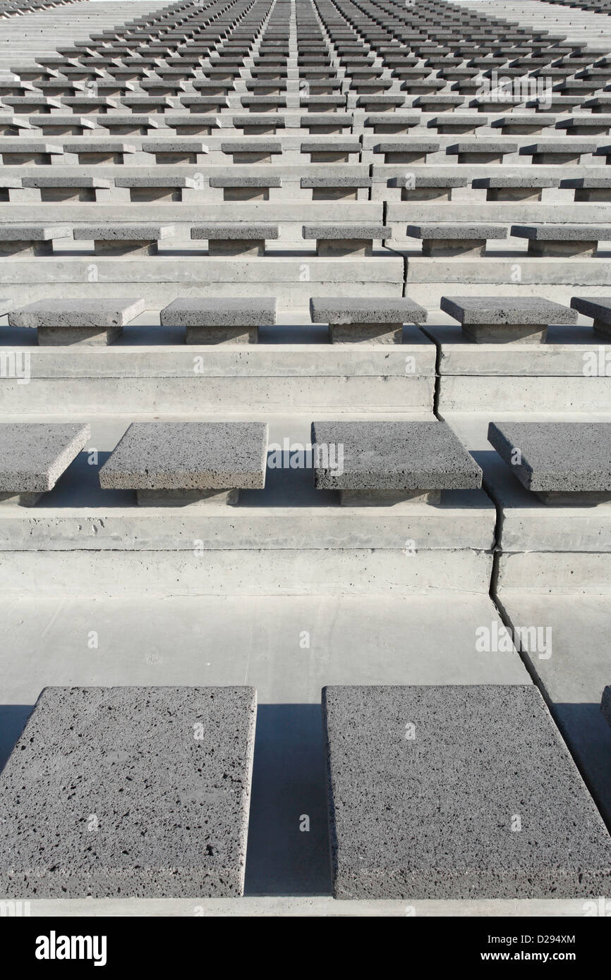Cement seats hi-res stock photography and images - Alamy