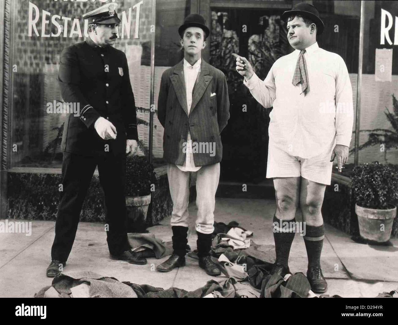 You're Darn Tootin' You're Darn Tootin' ?, Stan Laurel, Oliver Hardy ...