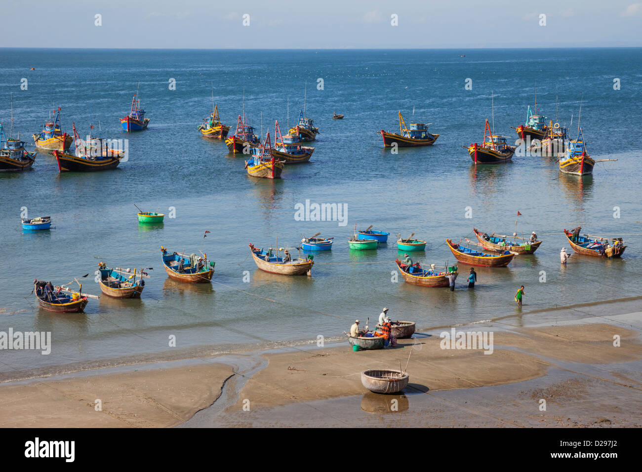 Vietnam, Mui Ne, Mui Ne Beach, Fishing Boats Stock Photo - Alamy