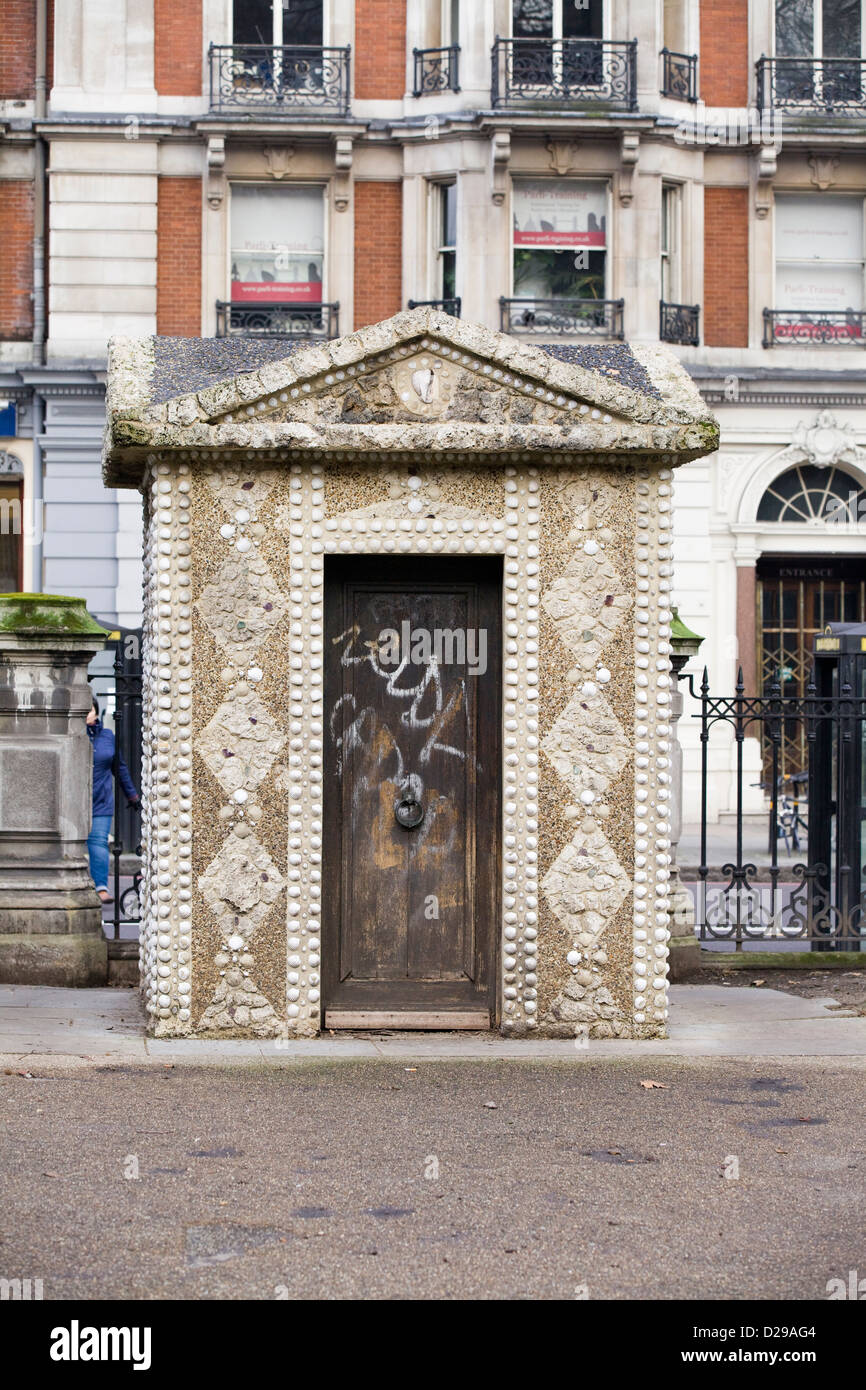 Unusual shell huts in Lower Grosvenor Gardens London Stock Photo - Alamy