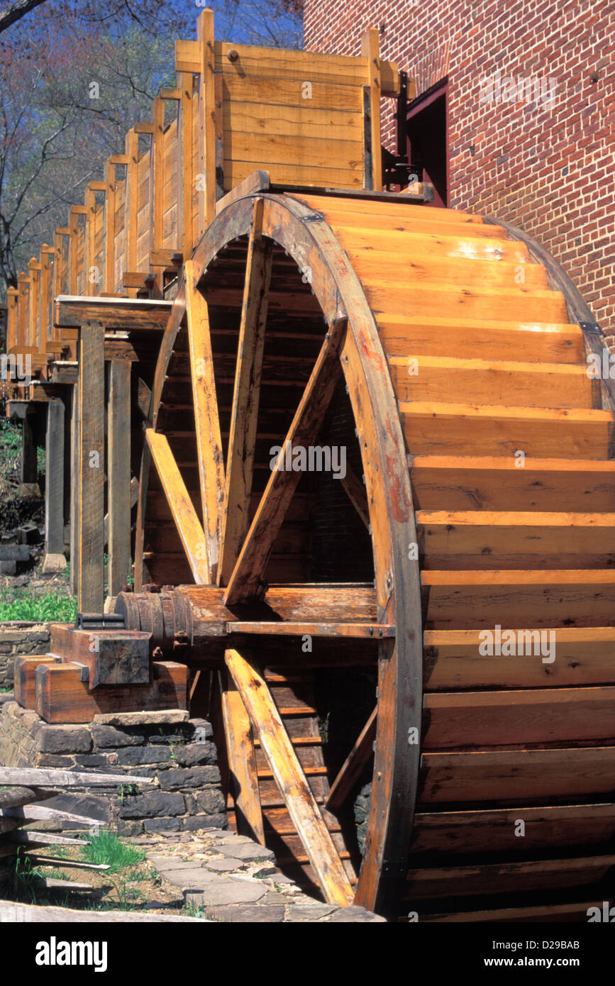 Virginia. Colvin Mill. Water Wheel . Close-Up Stock Photo - Alamy