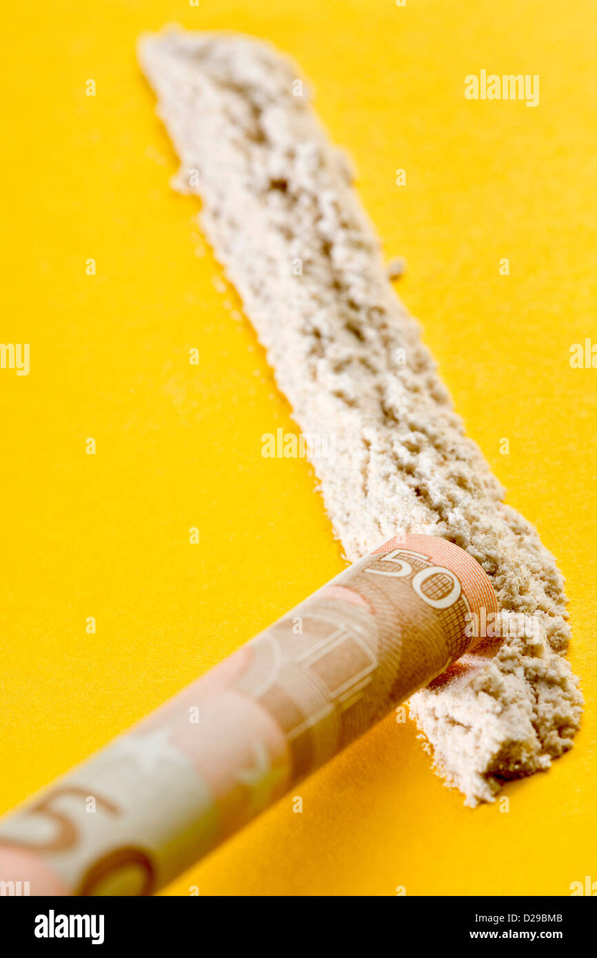 Line of cocaine Stock Photo - Alamy
