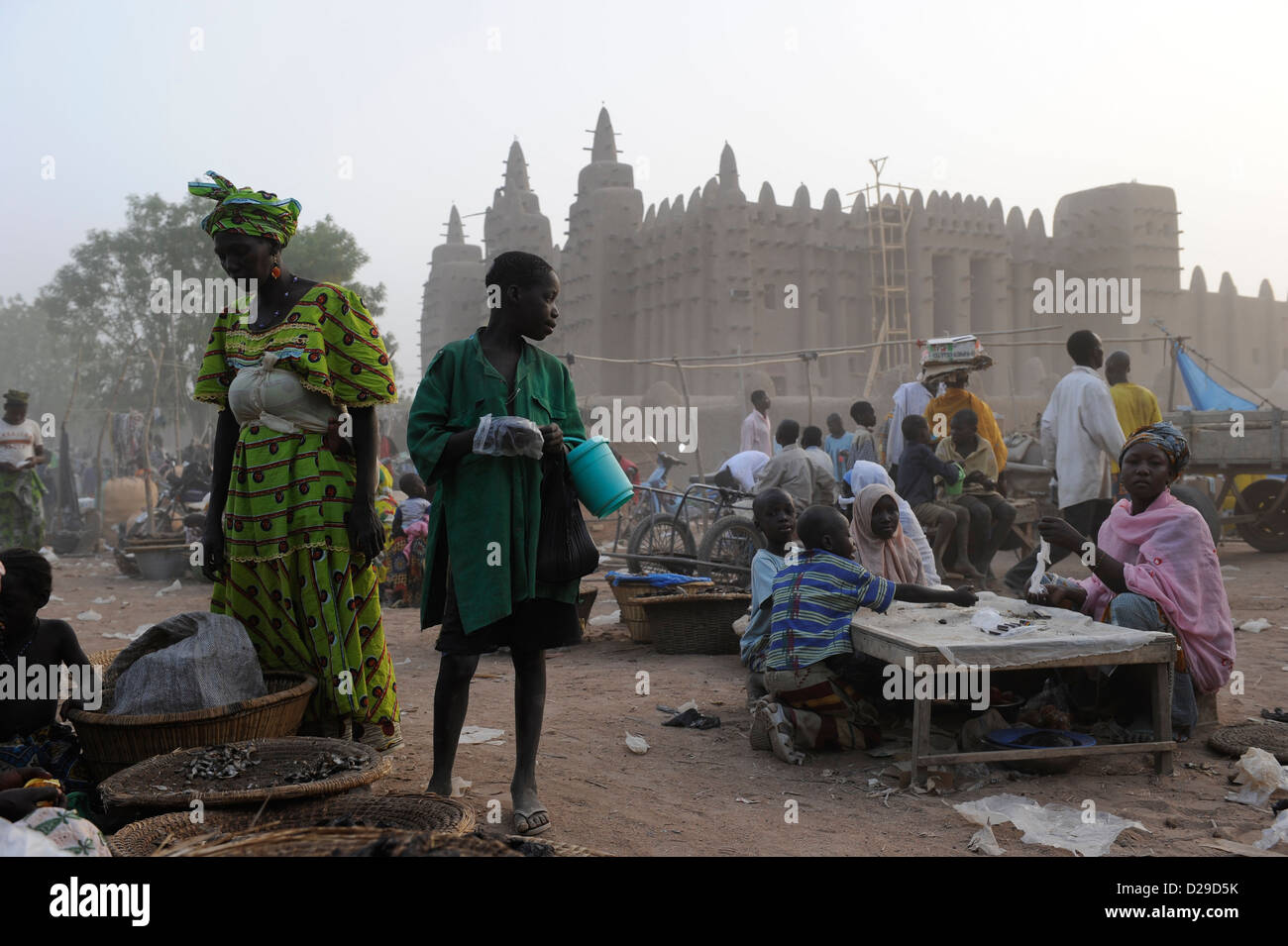 Sudano sahelian architecture hi-res stock photography and images - Alamy