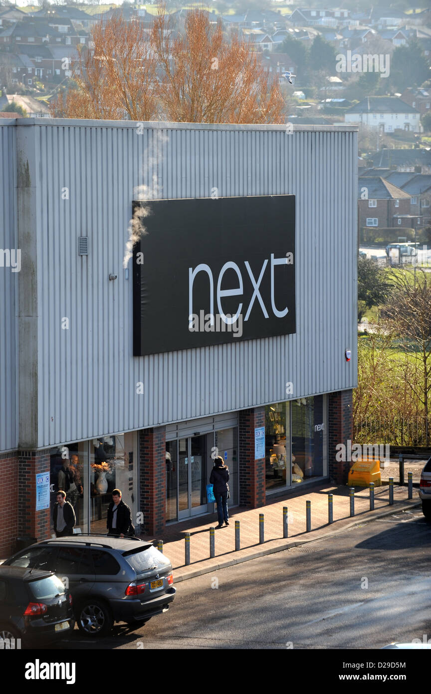 Out town retail park hi-res stock photography and images - Alamy