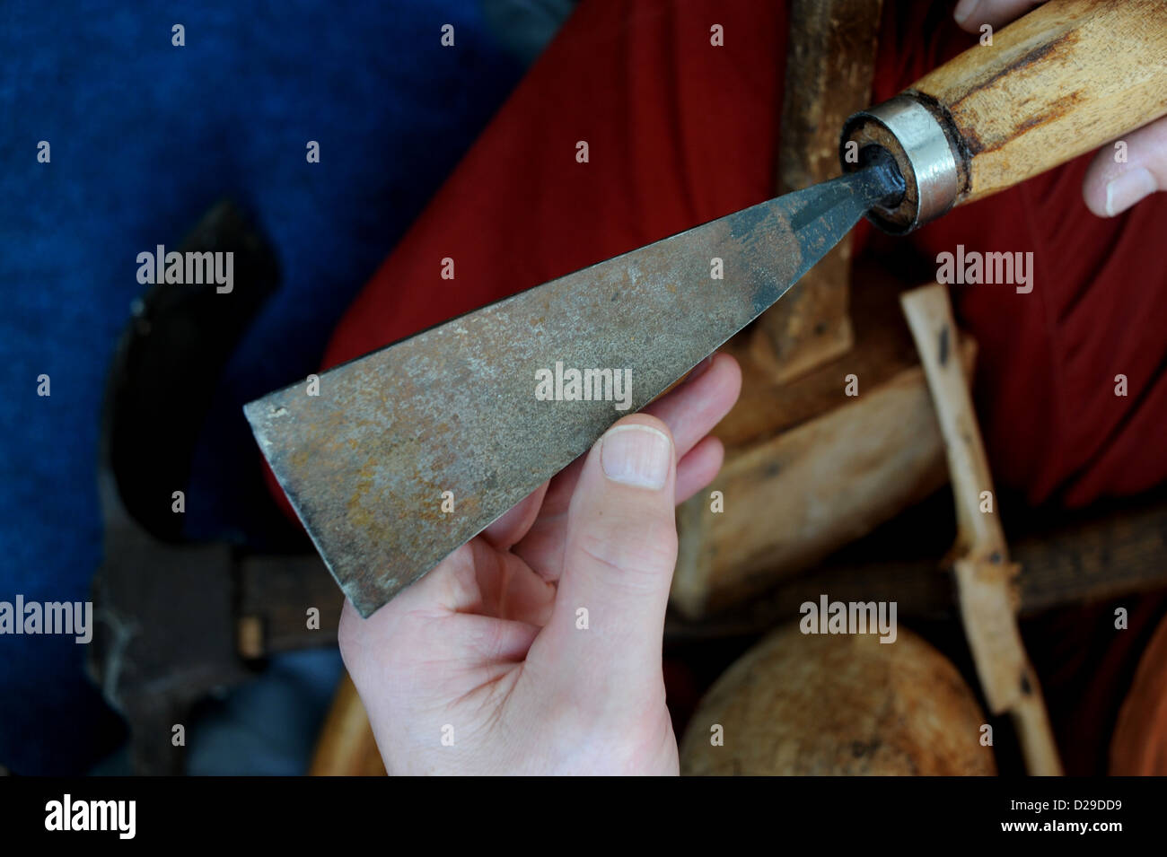 Wood sculpture hand made tools and artist hands Stock Photo - Alamy