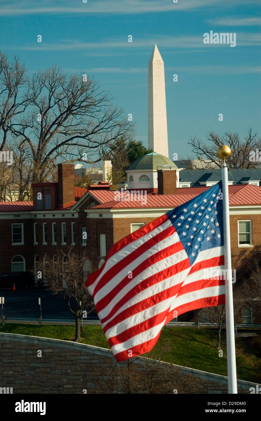 Us flag dc hi-res stock photography and images - Alamy