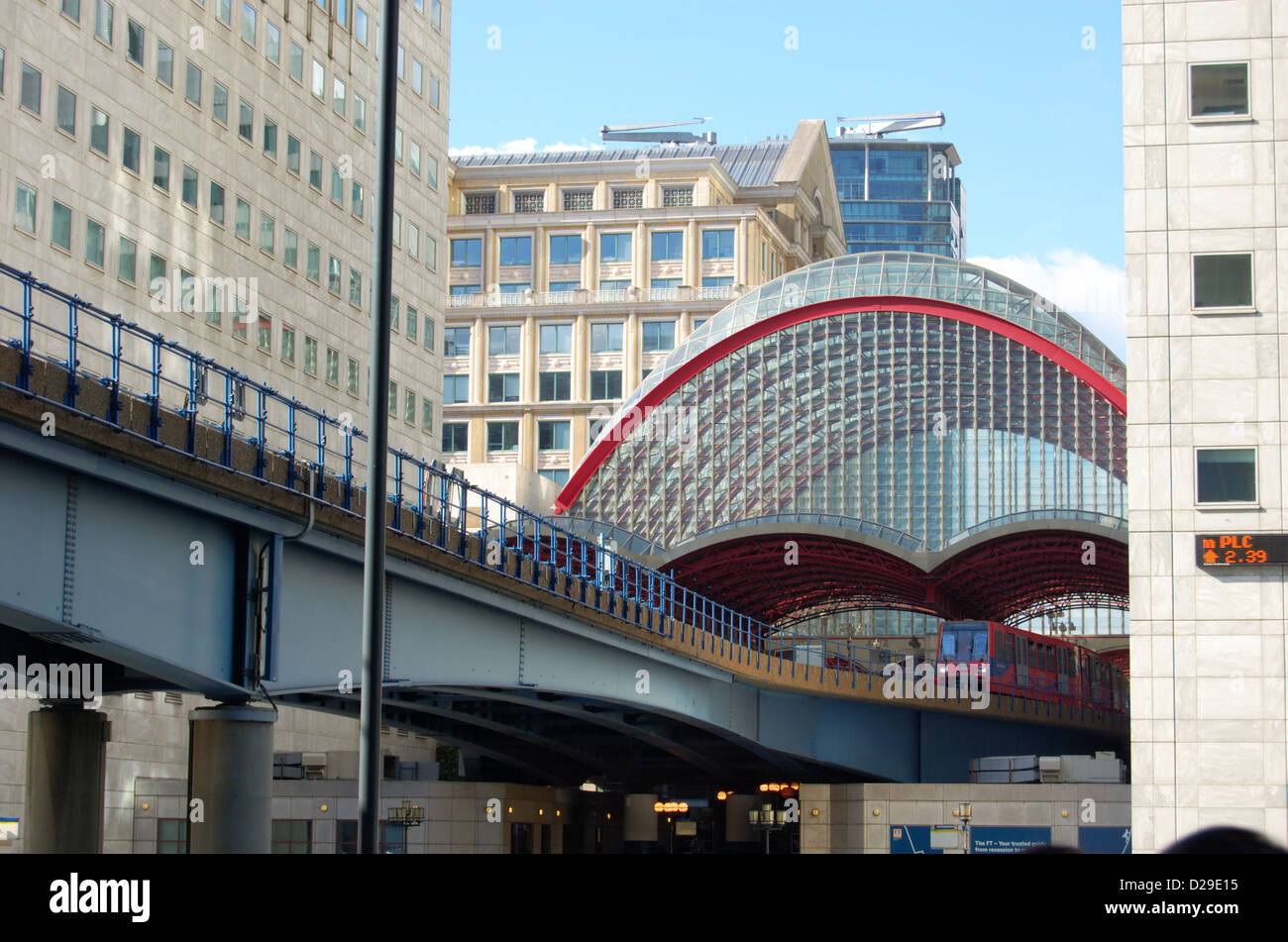 DLR station at Canary Wharf in London, England Stock Photo - Alamy