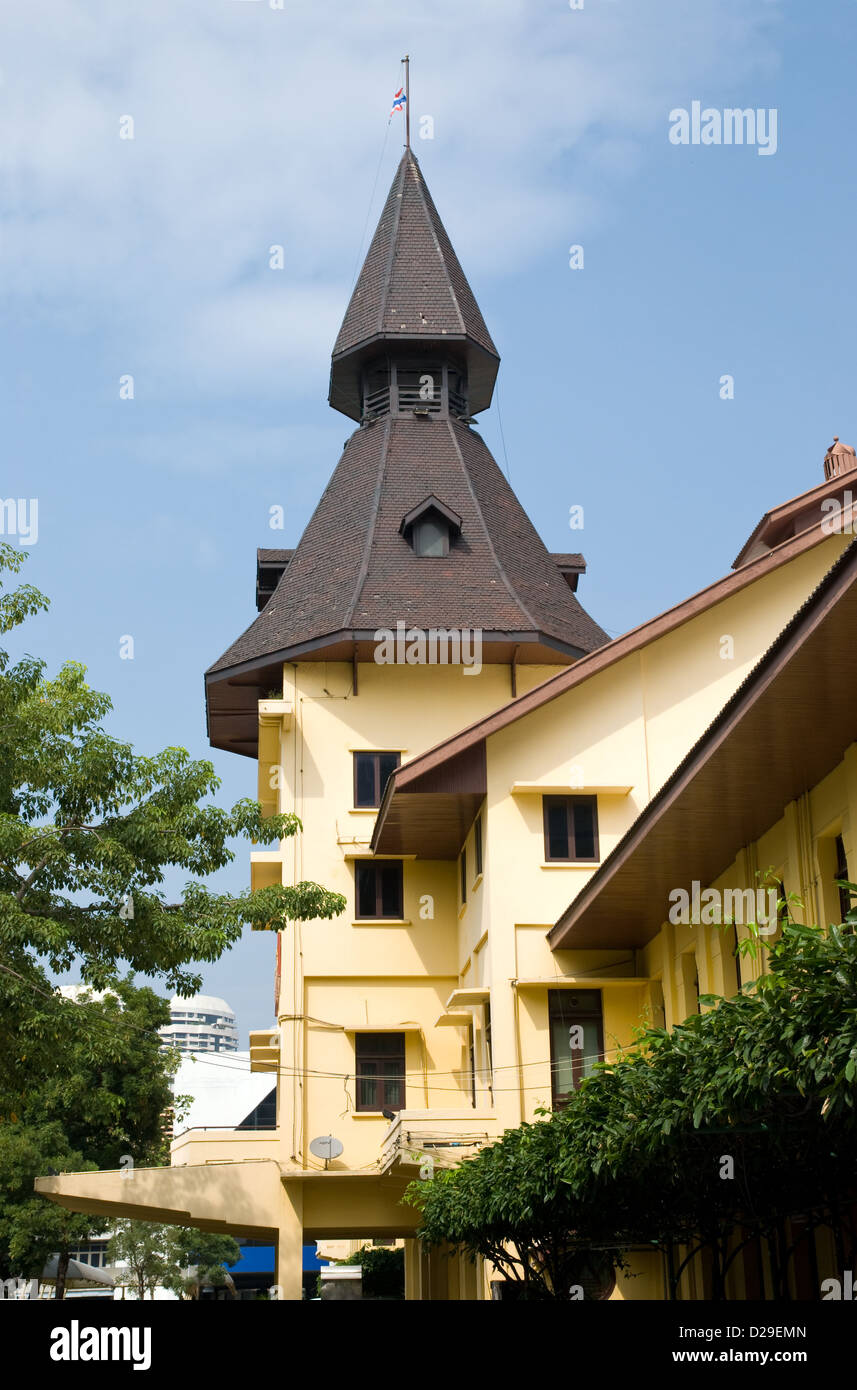 Thammasat university hi-res stock photography and images - Alamy