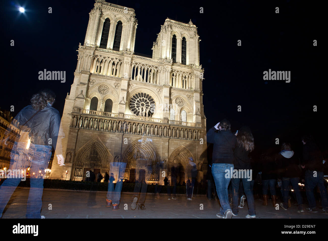 Paris in the latin quarter, view on Notre Dame cathedral at night Stock ...