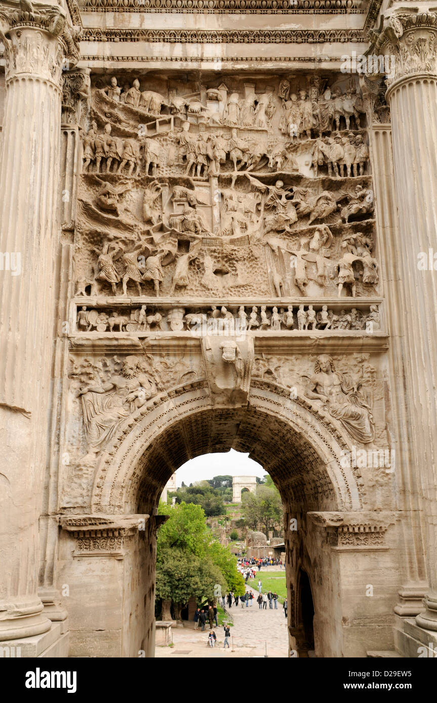 Arch Of Trajan, Detail. Rome, Italy Stock Photo - Alamy
