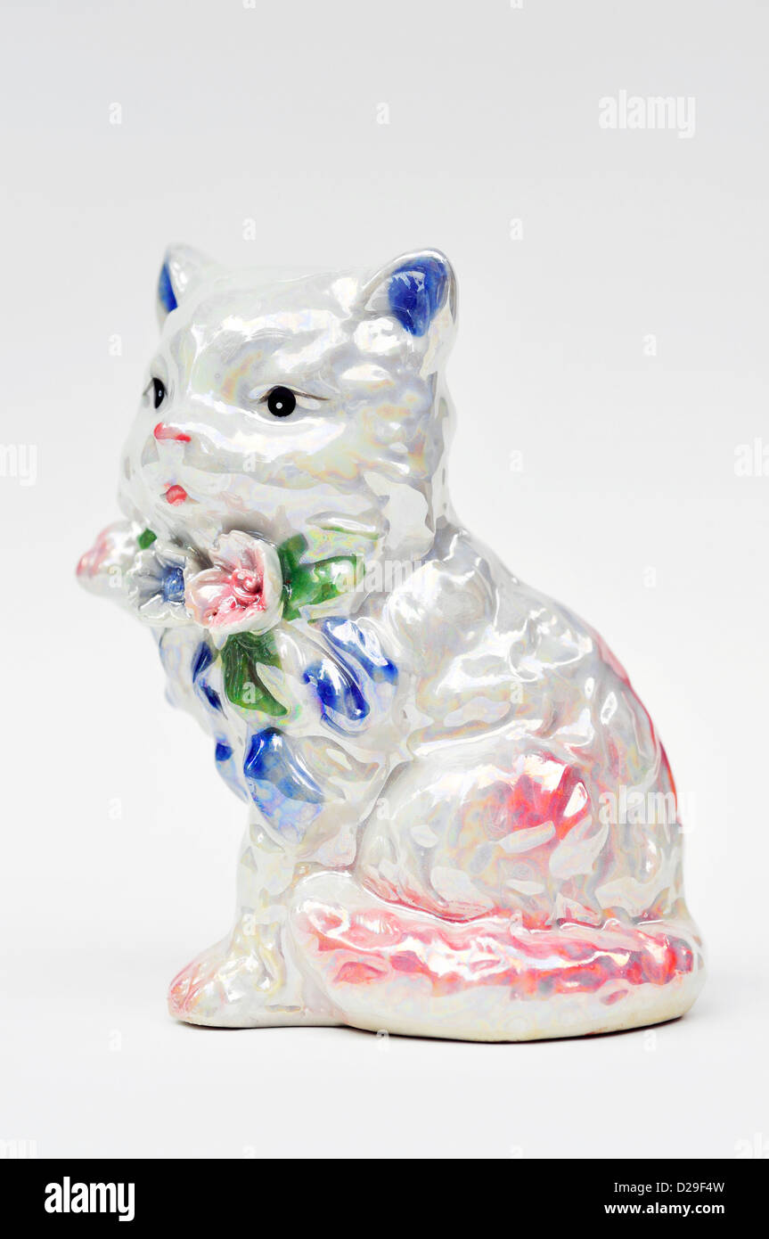 Porcelain cat figurine Stock Photo - Alamy