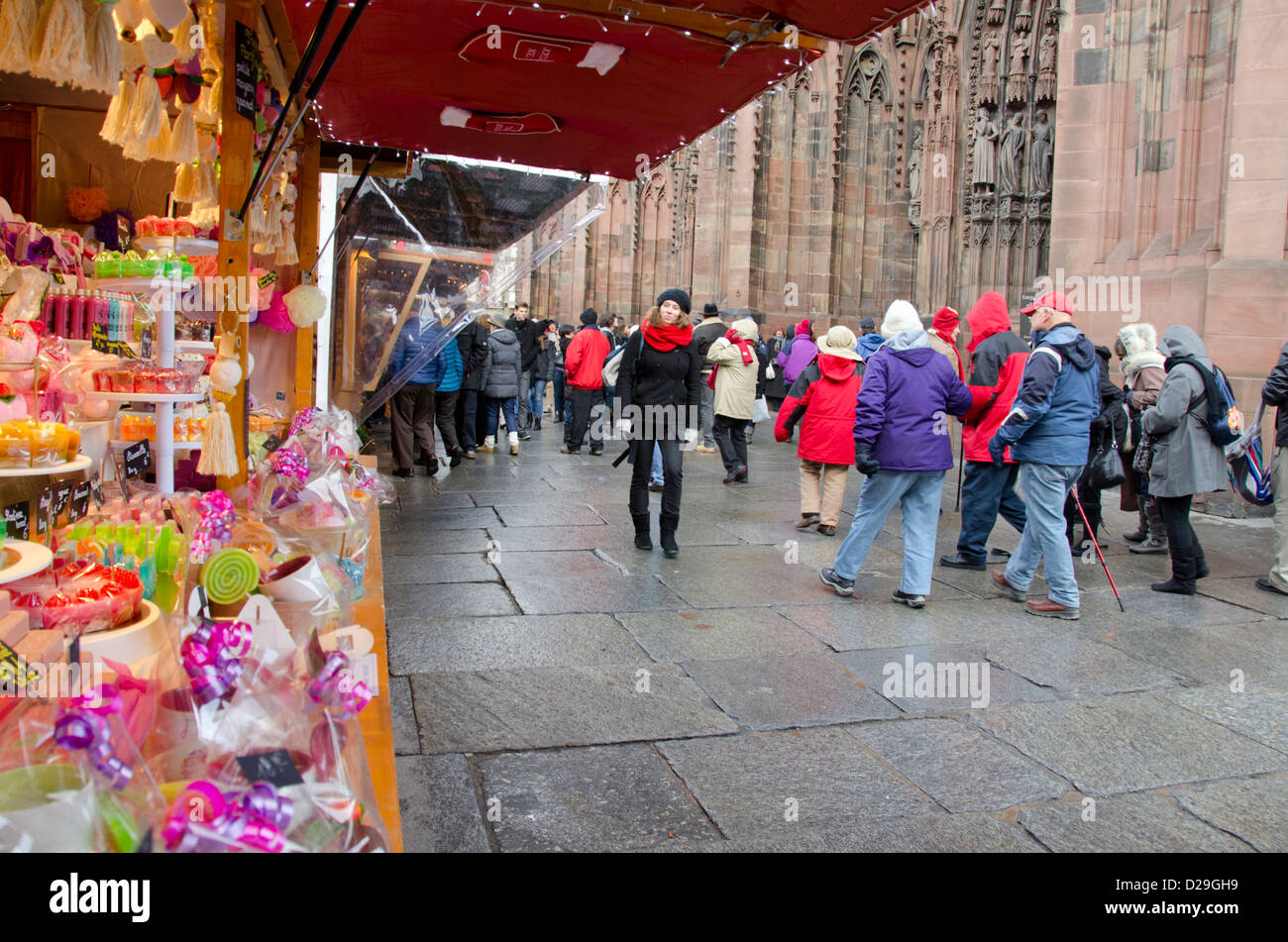 Shopping street strasbourg hi-res stock photography and images - Alamy