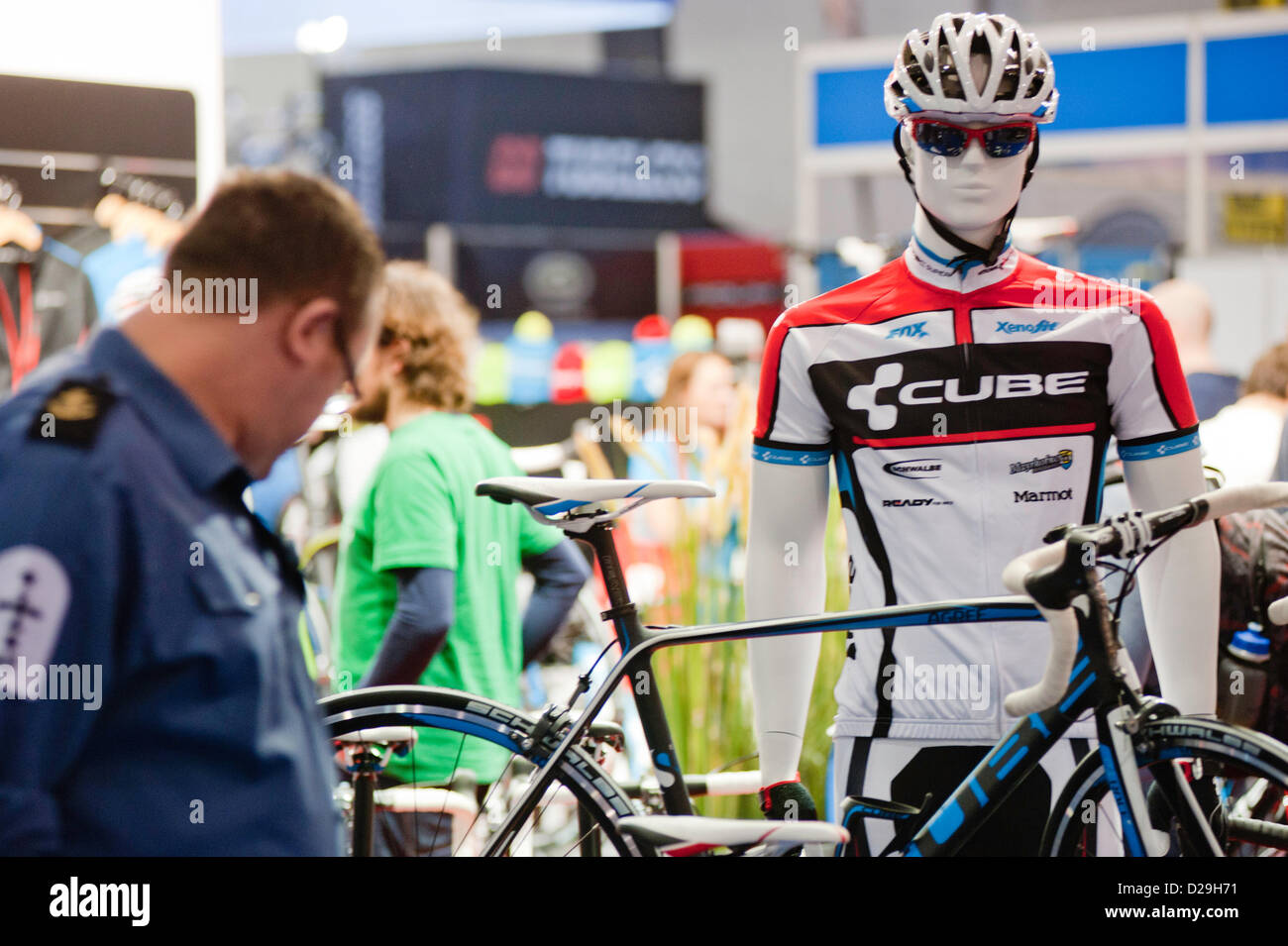 Cube bike hi-res stock photography and images - Alamy