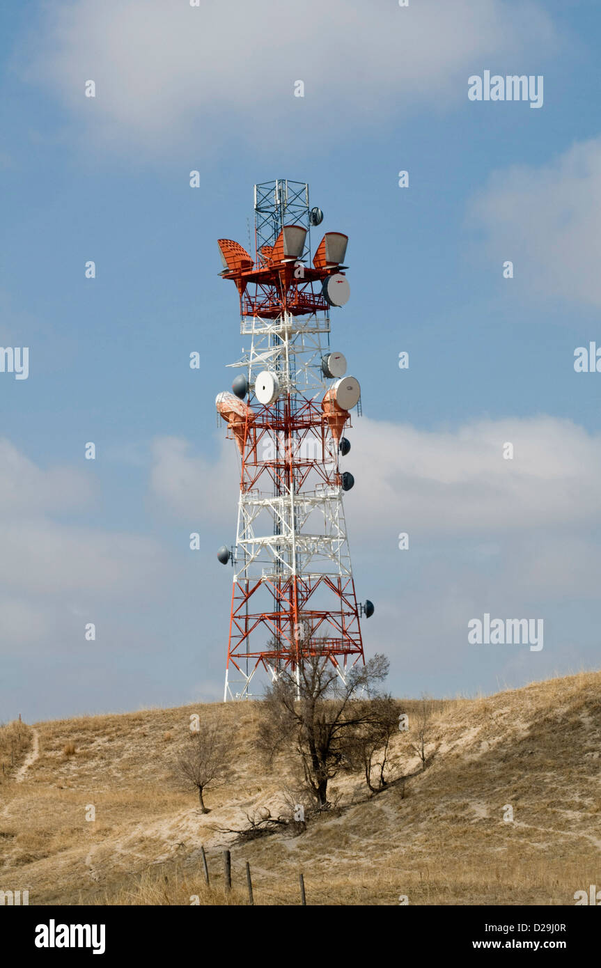 Wireless cell tower Stock Photo - Alamy