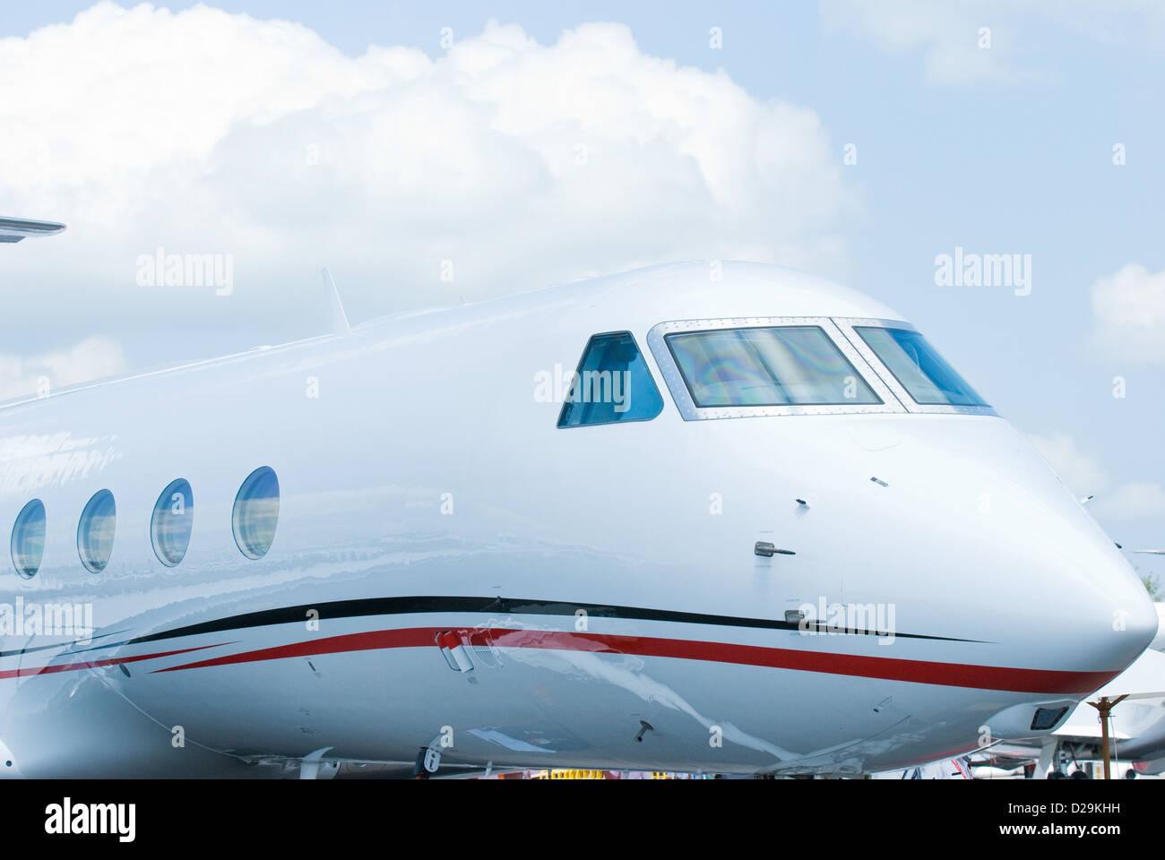 Front of jet hi-res stock photography and images - Alamy